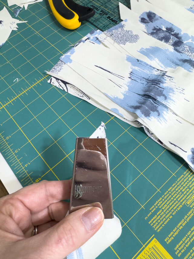 DIY Pleated Lamp Shade for a Thrift Store Lamp