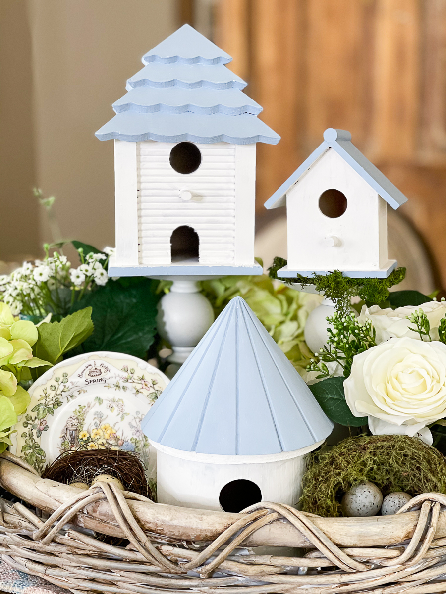 Birdhouse Tablescape - Our Southern Home