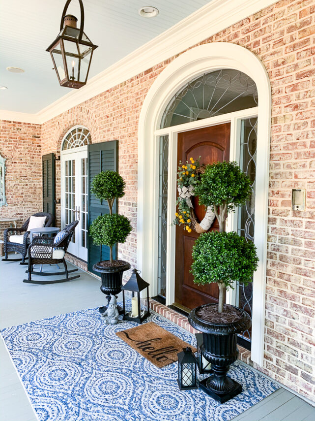 Outdoor Rug for the Front Porch - Our Southern Home