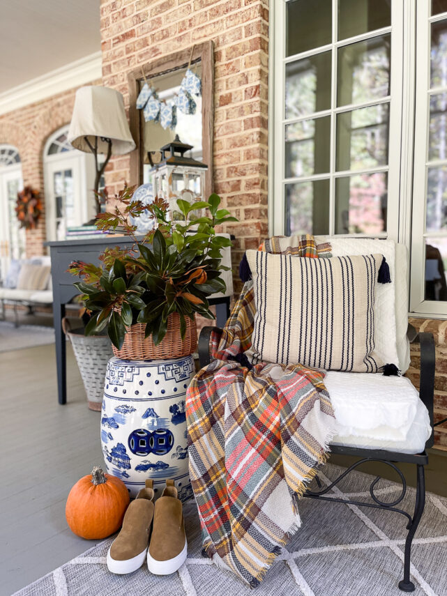 How to Create a Cozy Fall Vignette - Our Southern Home