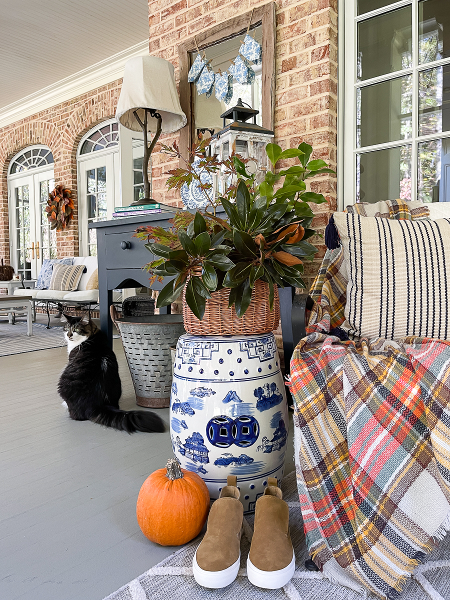 How to Create a Cozy Fall Vignette - Our Southern Home
