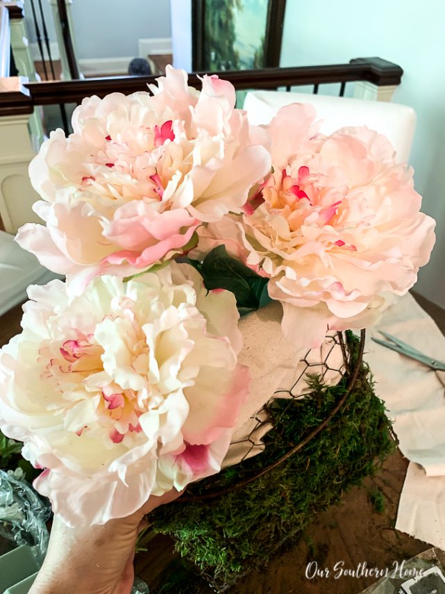 Cottage Wire Basket Wreath - Our Southern Home