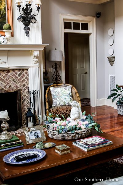 Simple Easter Centerpiece - Our Southern Home