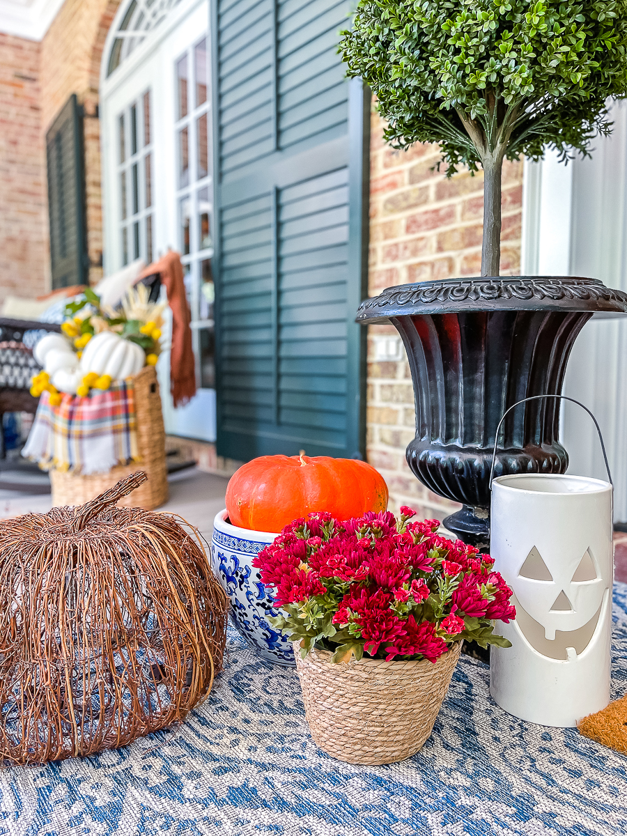 10 Ideas for Decorating a Festive Fall Front Porch