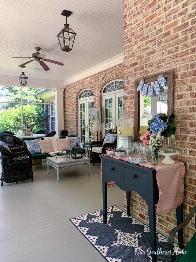 Simple Lemonade Station - Our Southern Home