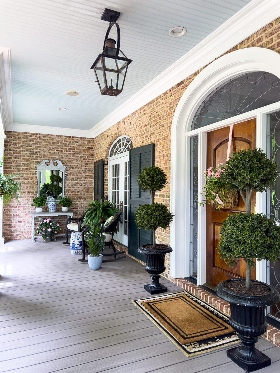 How to Decorate a Classic Front Porch for Summer