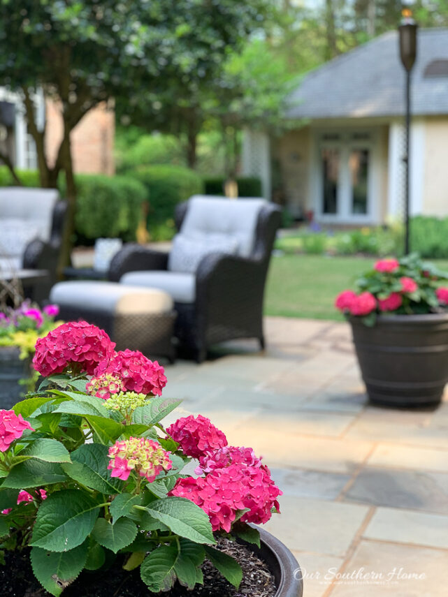 Summer Outdoor Living - Our Southern Home
