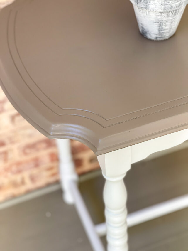 DIY Outdoor Two Tone Furniture Finish - Our Southern Home