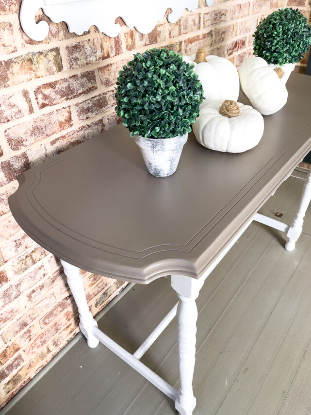 DIY Outdoor Two Tone Furniture Finish - Our Southern Home